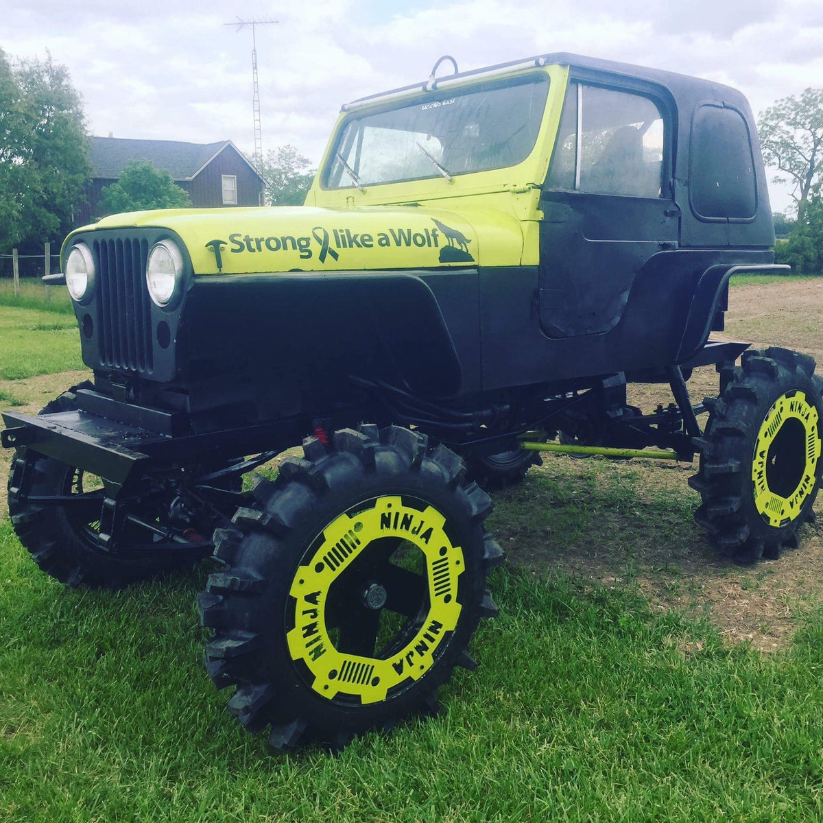 24" Paddy & R2 Mega Truck Mud Tires | D&D Paddy Tires & Wheels