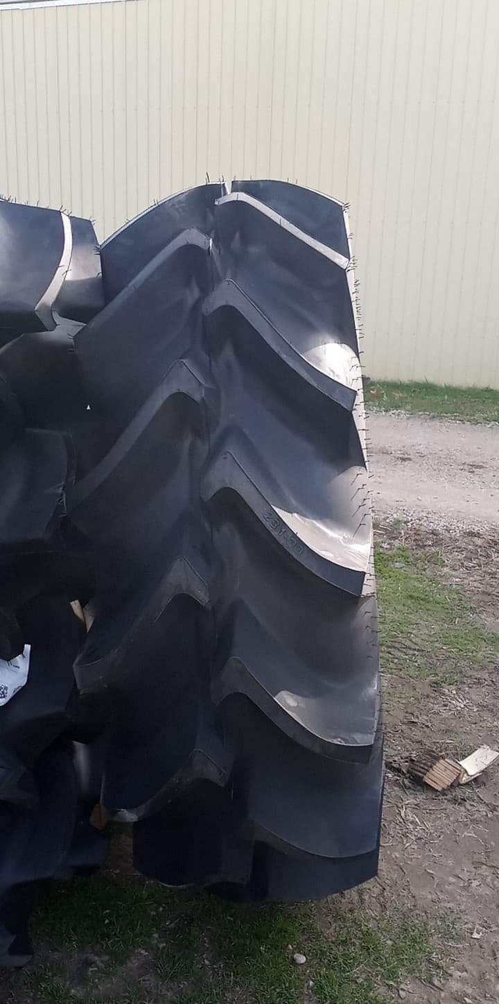 Pirelli PD22 R2 Checkmark Tires – D&D Paddy Tires & Wheels